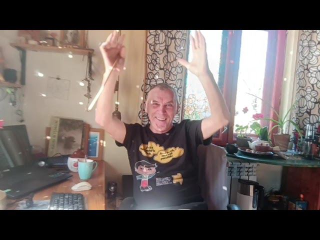 как шторы нас с Наташкой соблазнили.