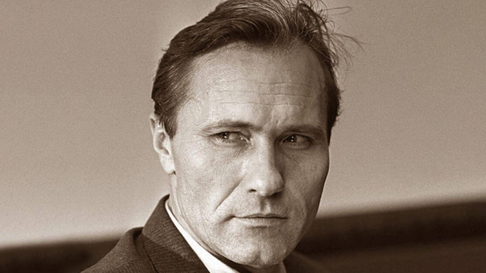 Самый загадочный из русских художников XX века... Василий Шукшин