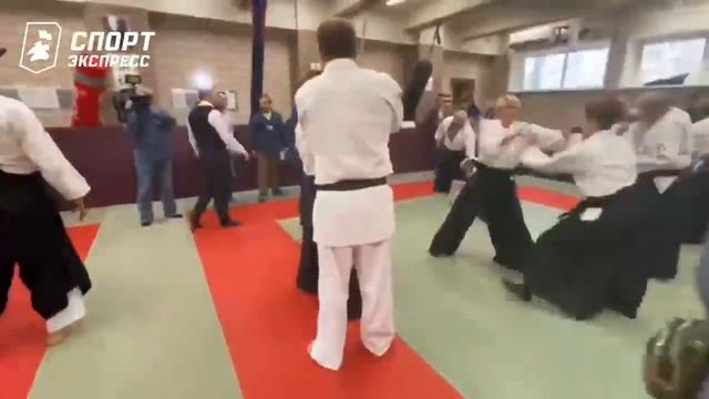 Стивен Сигал проводит мастер-класс с участием А. Емельяненко на II Будо Фестивале в Москве 2019 г.