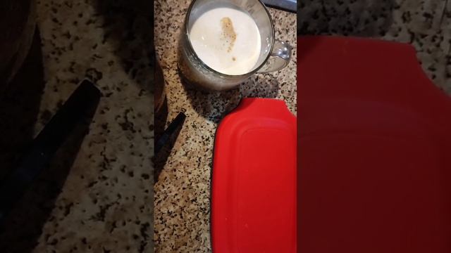 глазунья в  контейнере Мику