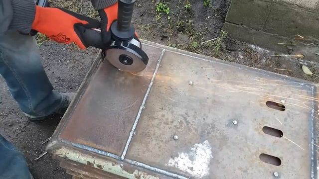 НЕОБЫКНОВЕННЫЙ котел отопления из обыкновенной ржавой трубы с отличным КПД своим.mp4