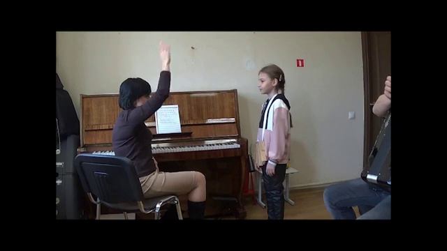 Майсигова Н.А., Организация у обучающегося младших классов кантиленное пение (сольное, народное)