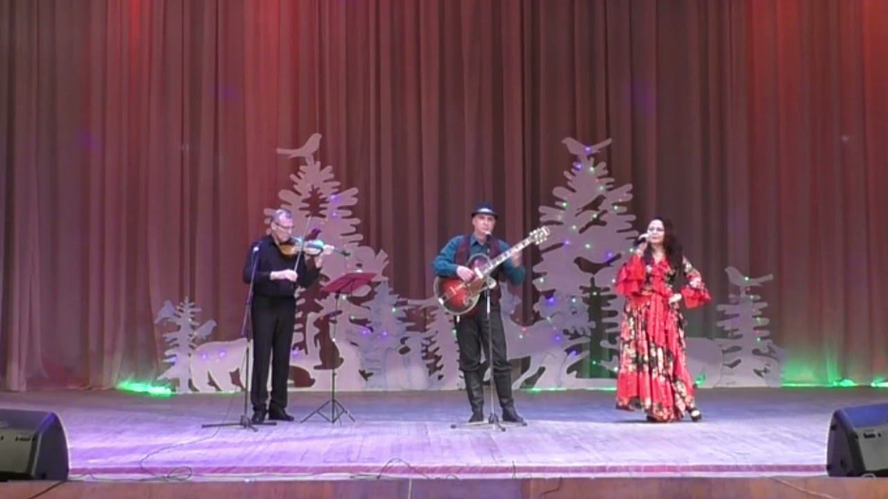 Анс. "Шатёр".  Выступление в КГЦ "Лира"