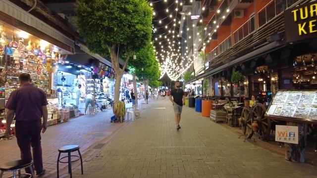 Шопинг в Алании - Магазины в центре Алании