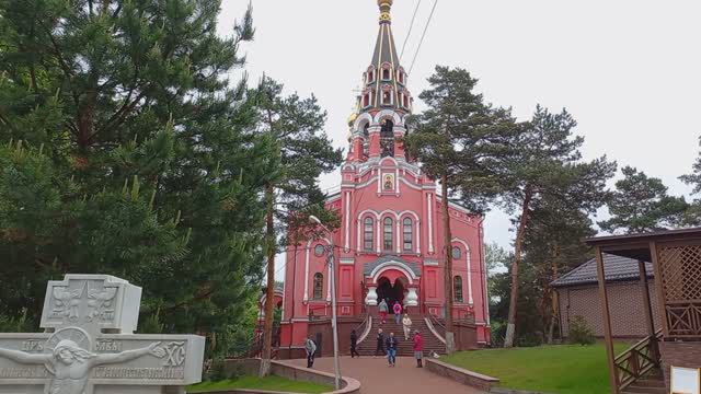 Первая прогулка по Кисловодску. Бювет с Нарзаном и храм Святого Пантелеймона