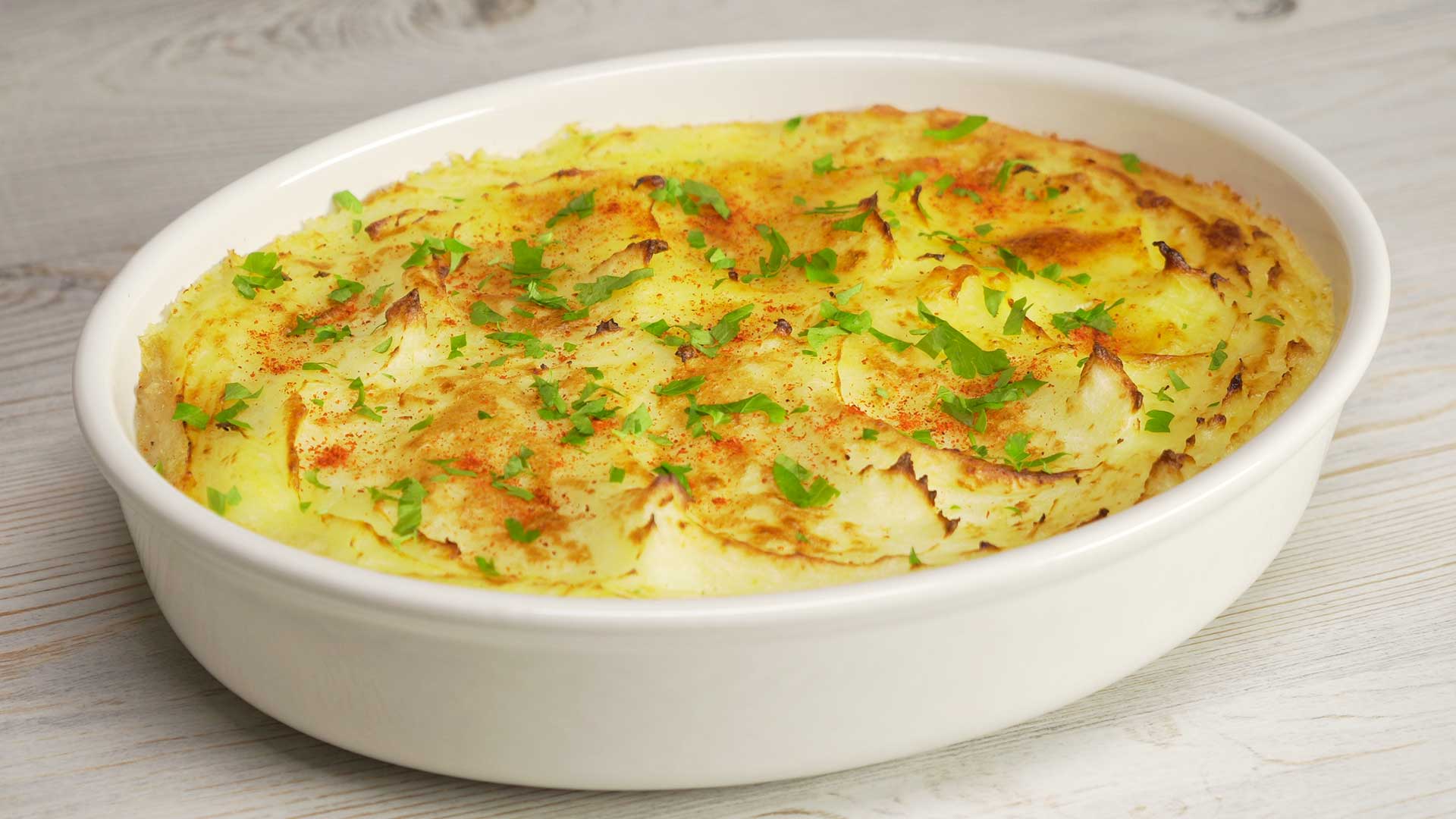 ПАСТУШИЙ ПИРОГ — знаменитая картофельная запеканка с фаршем! Рецепт от Всегда Вкусно!