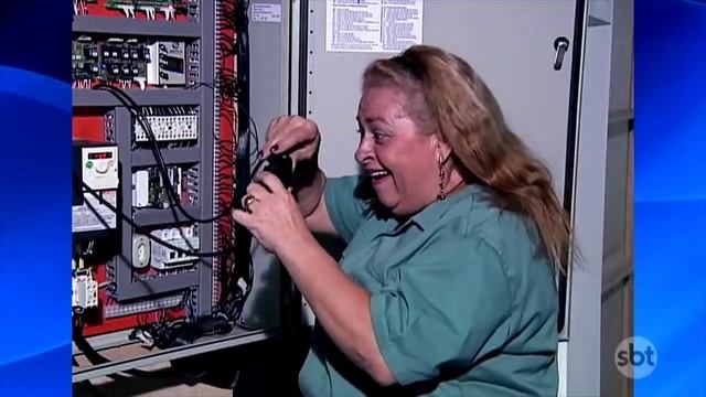 Человек уменьшился Пранк.