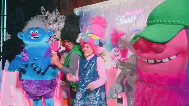 Live video праздник в тематике Тролли. Агентство Celebratevent