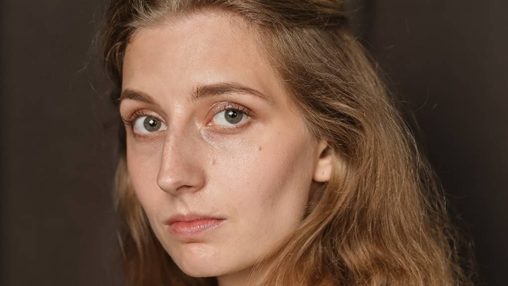 Яницкая Майя 25 лет Визитка Английский язык