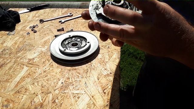 Роторная косилка КР-3 ЗиД.  Для чего нужна Муфта свободного хода. Её устройство и функция