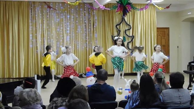 2022г. 27 декабря. Детская школа искусств. концерт. ч.8. Мариинский Посад