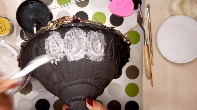 Переделка старого кашпо. Кашпо превращается в вазу!