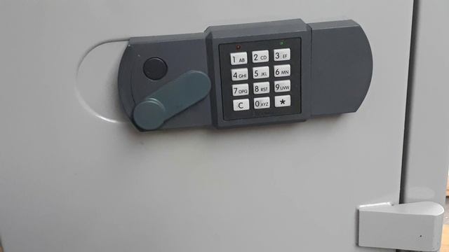 CAWI Elcom  7205 обзор замка