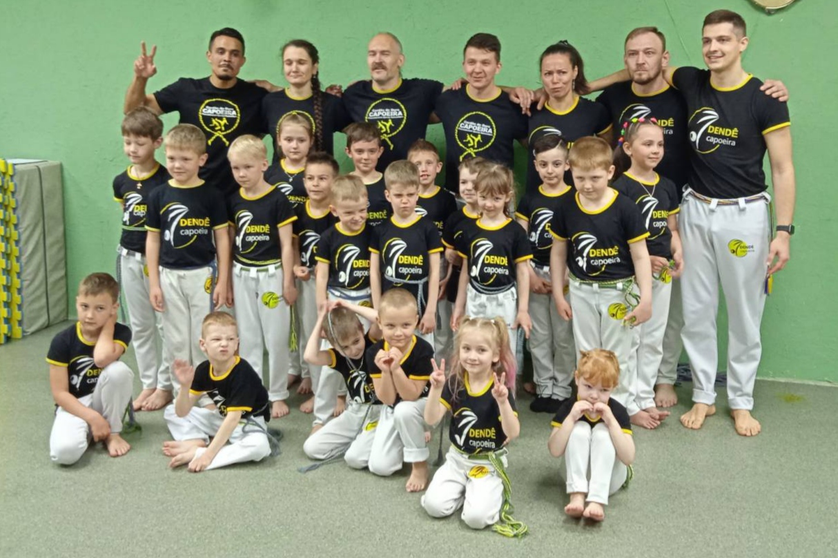 Капуэйро/ Спорт/ Дети :  Тренировка с родителями по капуэйро