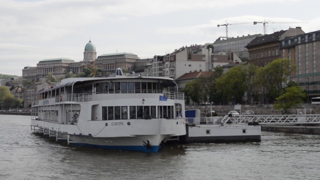 ТВ-ТУР. Теплоходная прогулка по Дунаю. Будапешт. Венгрия.