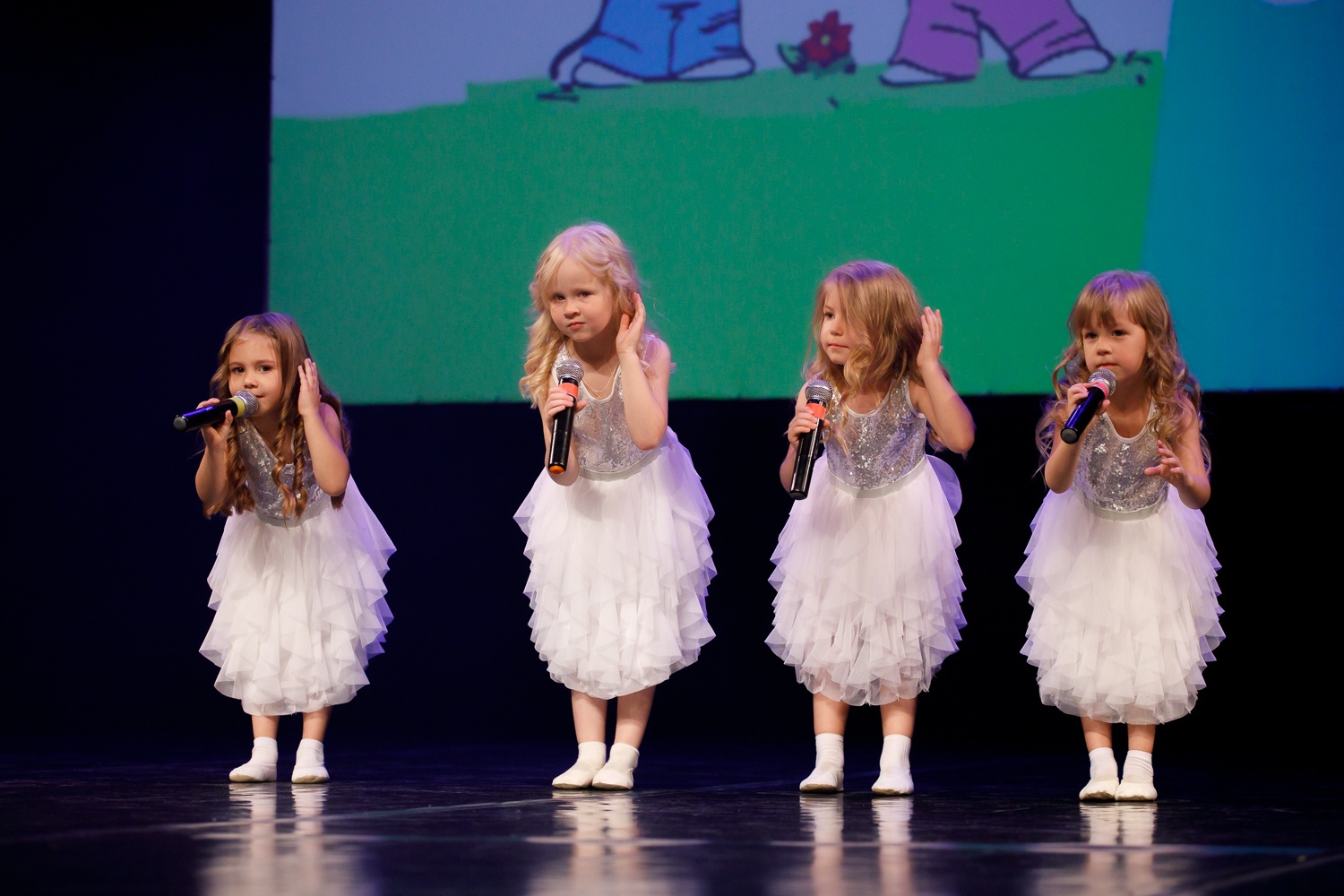 Шоу-группа Sмузи - В облаках