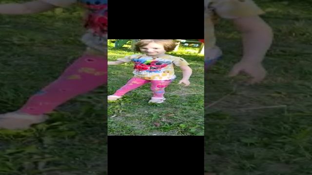 танцы на прогулке