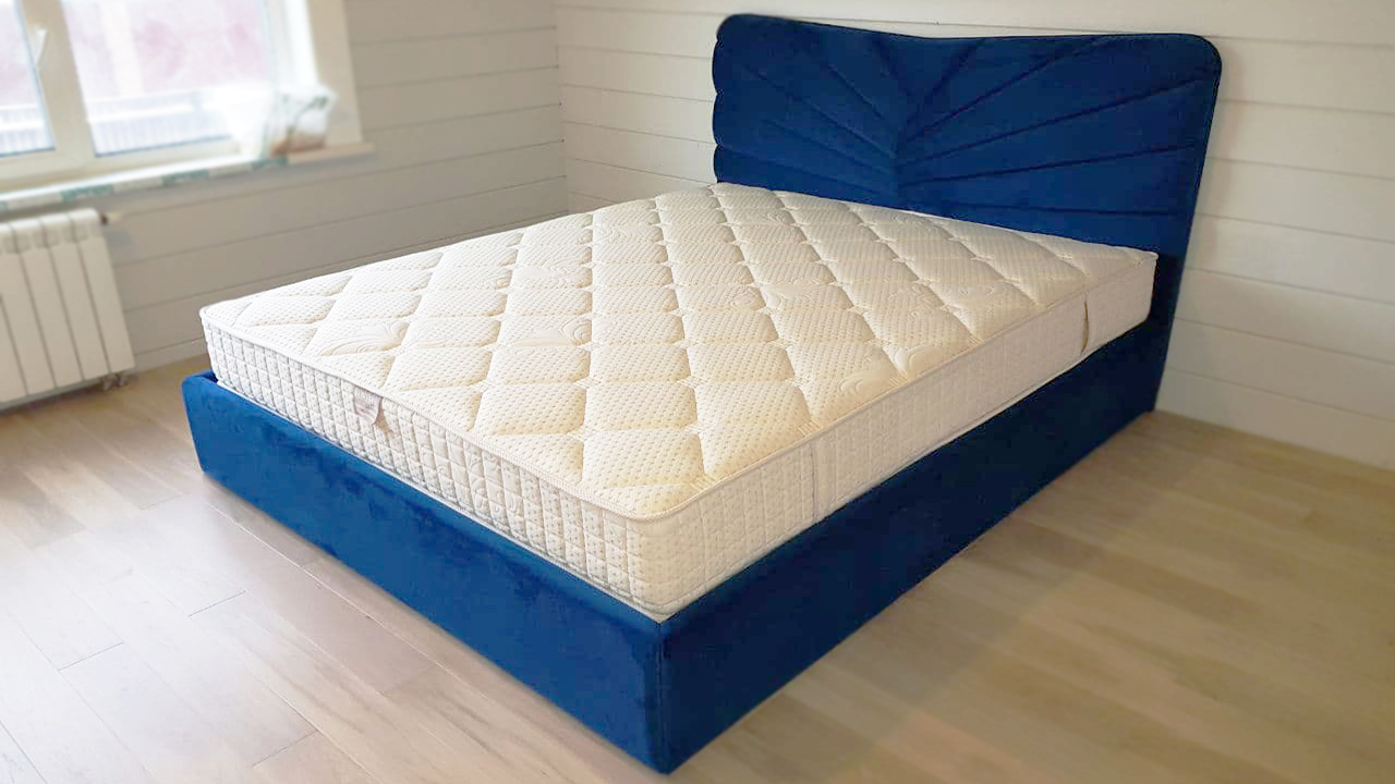 Кровать в синем цвете Пианта / Pianta