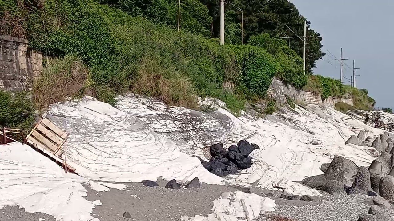 Какие пляжи в Цандрипше