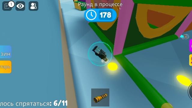 играем в игру в роблоксе hide and seek mega