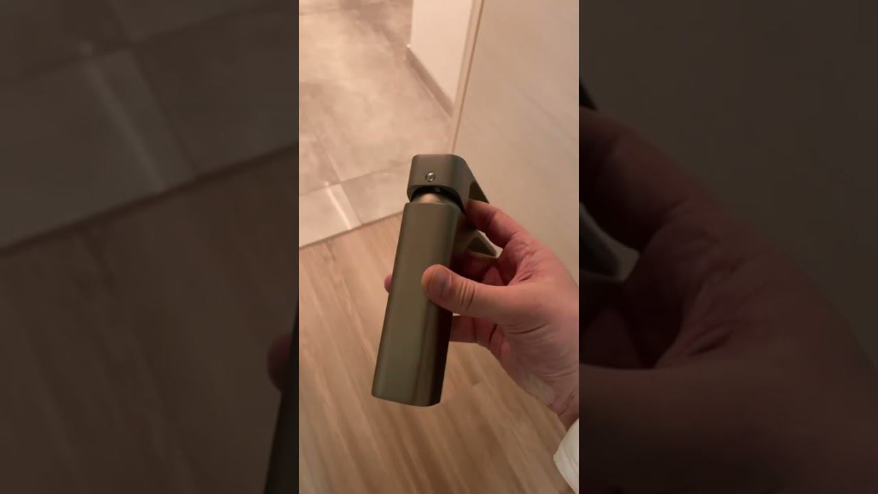 ОБразец цвета черный хром матовый M017