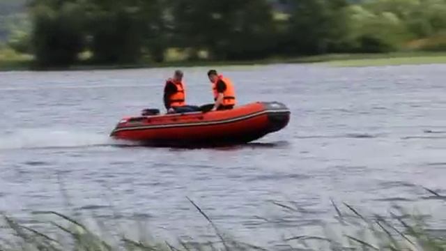 Азимут атлас 350 мотор 9,8 2 чел.mp4