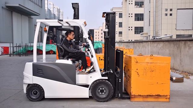 Электропогрузчик Mima с весами