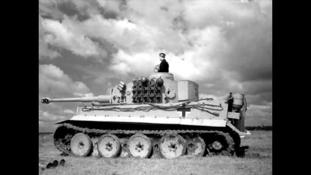 Прохоровка  Рольф Эрхардт, механик водитель экипажа командира взвода 7 й роты танкового полка «Лейбш