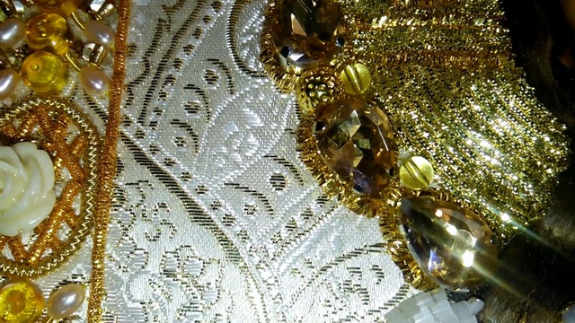 Вышивка бисером. Господь Вседержитель вышитый бисером и камнями