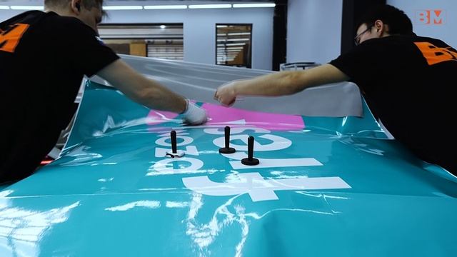 Оклеили свыше 100 автомобилей компании «OZON» в новый дизайн OZON Fresh.