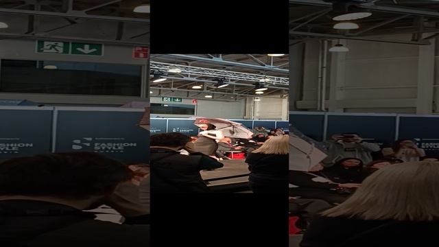 Зонт Женский Flioraj 3 сложения Автомат Чёрный Тигр с брелоком 23136 FJ