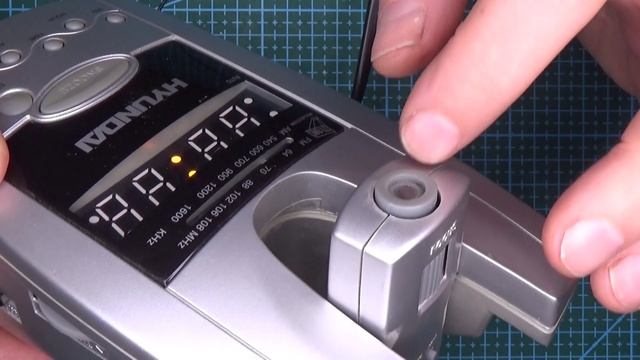 Делаю "вечные" проекционные часы вне зависимости от питания сети. Часть 1