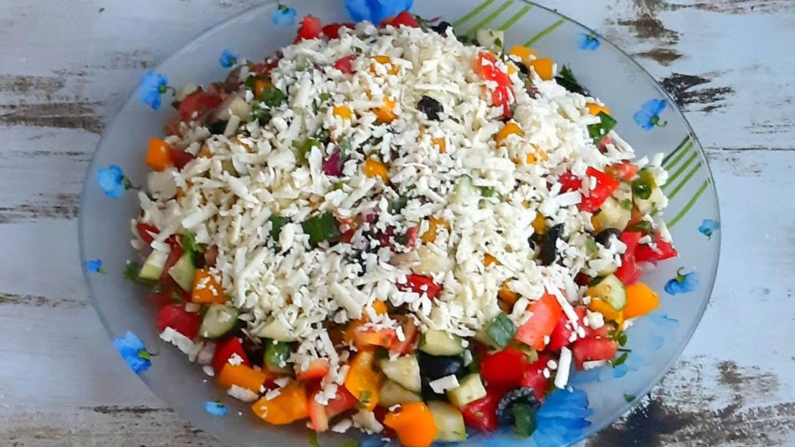 Невероятная ВКУСНЯТИНА! САЛАТ ШОПСКИЙ 5 минут и ГОТОВО Вкуснейший овощной салат с брынзой (1)