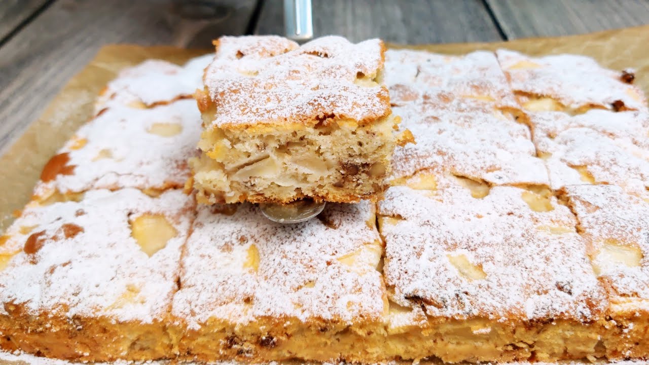 Яблочный пирог с орехами по-болгарски! Просто и вкусно!