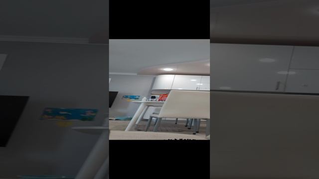 Прыгаем назад