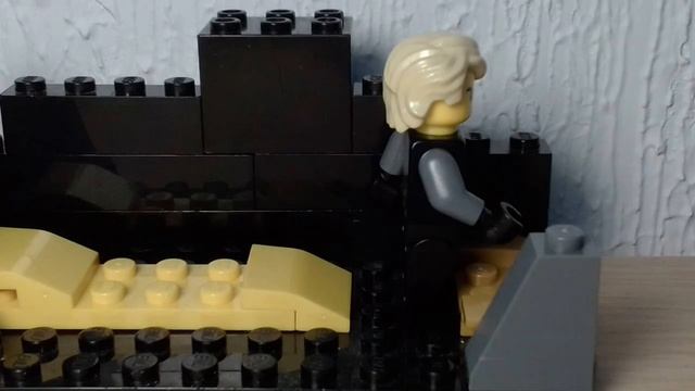 Поход в магазин с Ллойдом Гармадонном