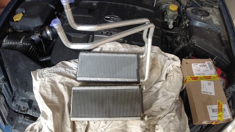 Замена радиатора отопителя Subaru Outback 2008