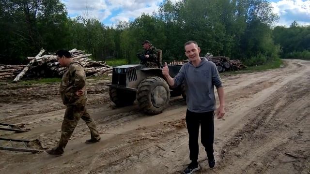 каракат съезжает с прицепа.mp4