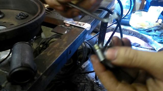 Установка поршня самоподводящийся задний тормозной цилиндр ГАЗ-31105