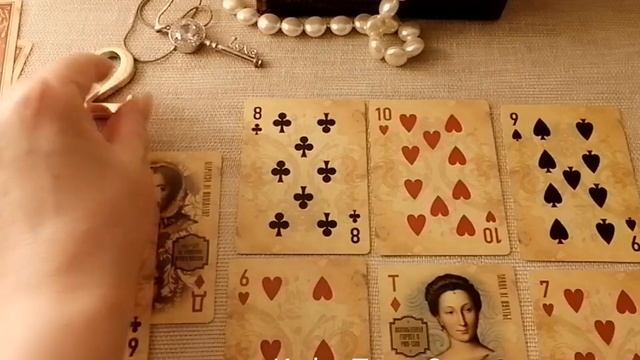 ГАДАЕМ НА ЛЮБОВЬ КОРОЛЯ ??‼️2 вариант! Карты игральные..mp4
