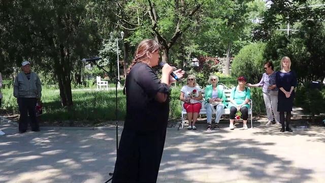 Анна Устинова. Пушкинский день. Арт-клуб "Февраль" в сквере Пушкина.