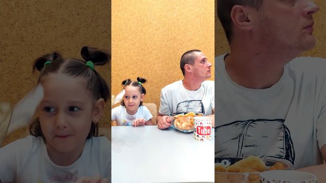 Кто оказался хитрее?😂 #Shorts Мороженщик