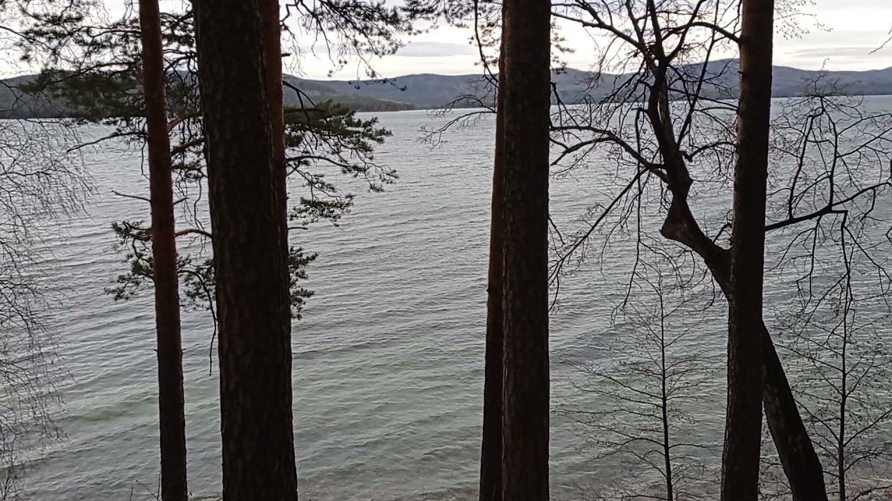 Озеро Тургояк, вид от Санатория Жемчужина Урала. Ноябрь 2021 г.