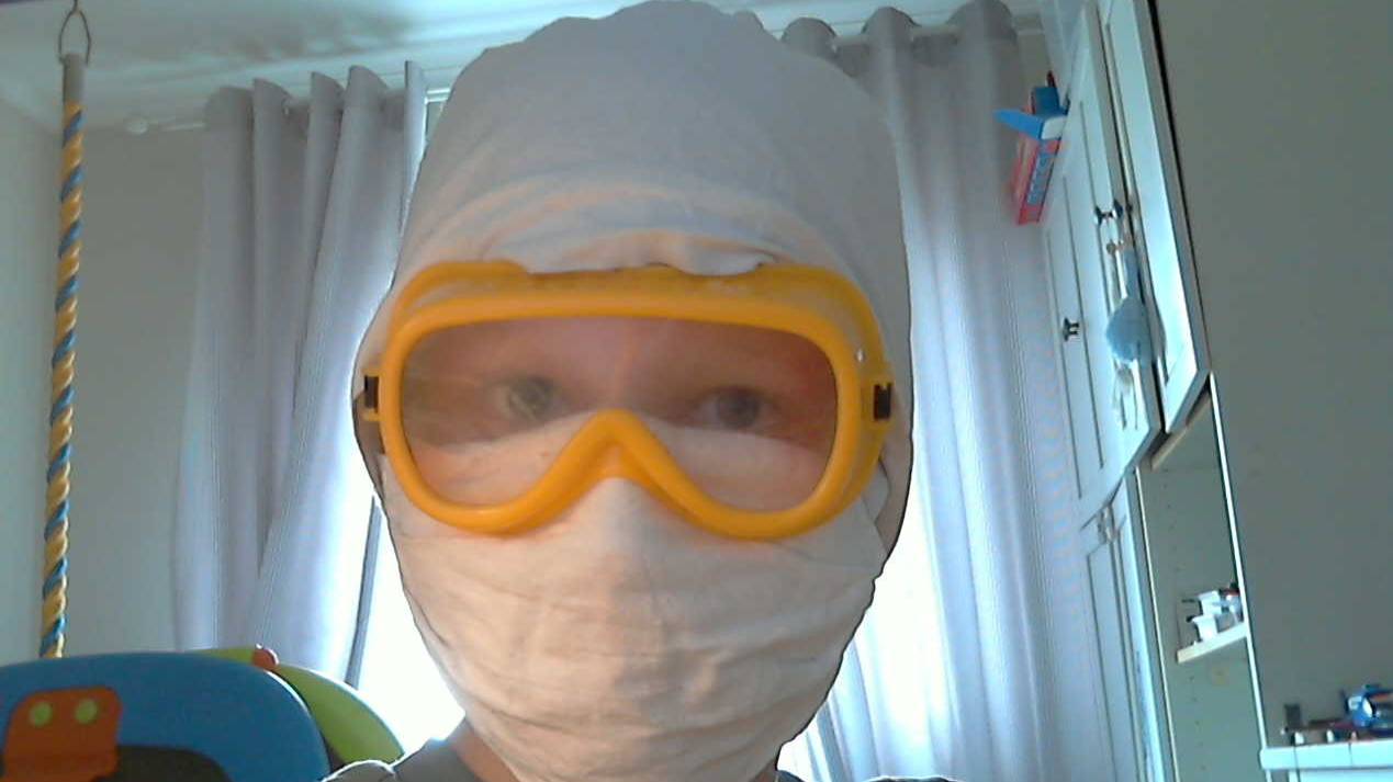 ЗАЩИТНАЯ МАСКА СВОИМИ РУКАМИ ПОДРОБНАЯ ИНСТРУКЦИЯ ПРОТИВОГАЗ-РИСПЕРАТОР!!!