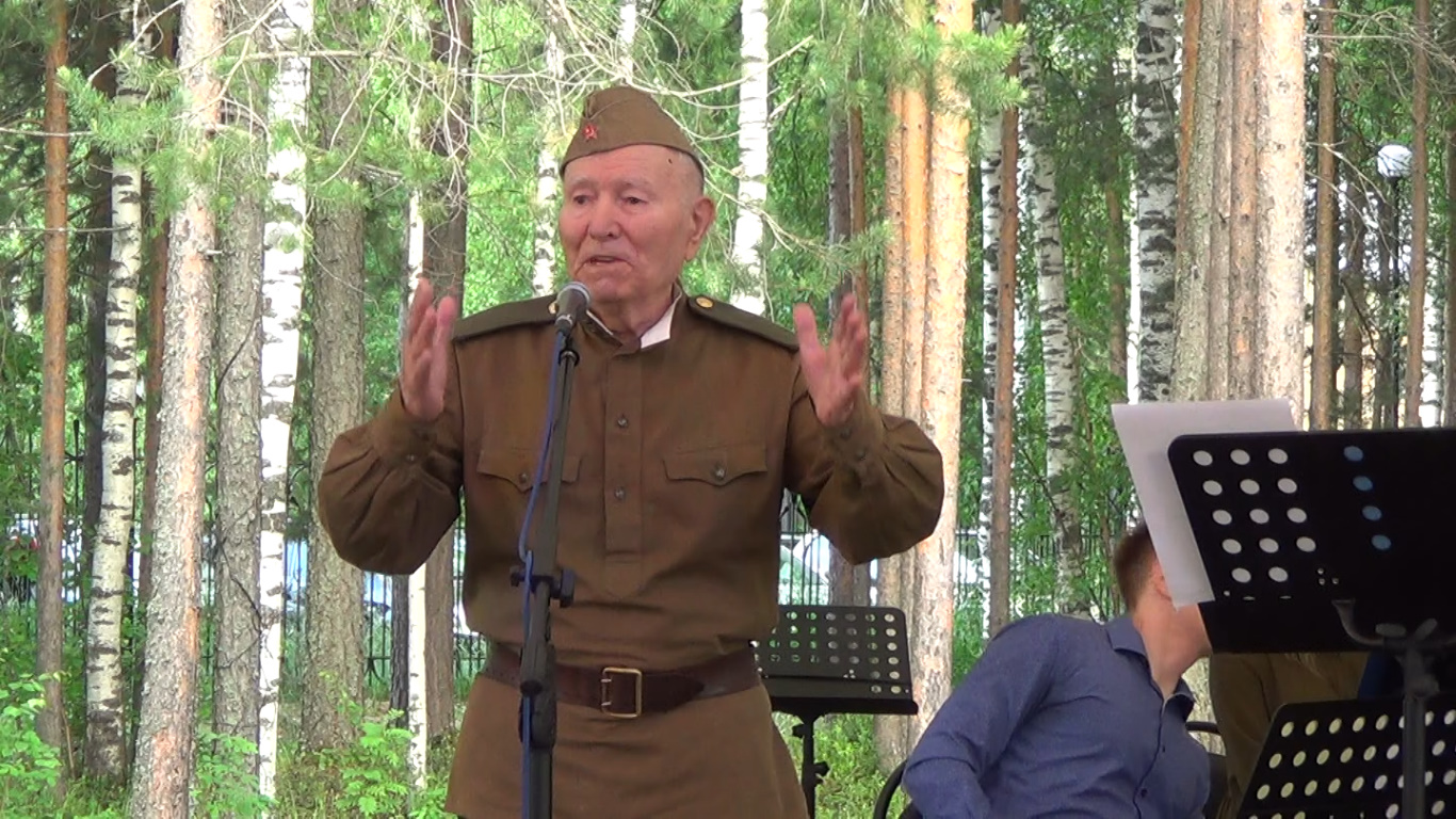 Виктор Григорьевич Колодуб - Выступление в городском парке 23 июня Советский ХМАО 2022 год