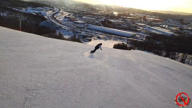 активный отдых: спуск с Южного склона Мурманск