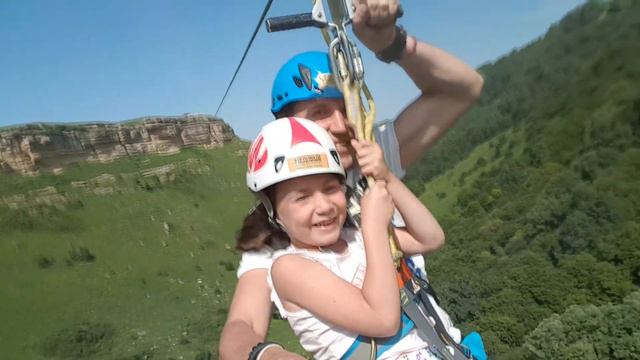 zip line - caucuses | путешествия и экстрим вместе с семьей