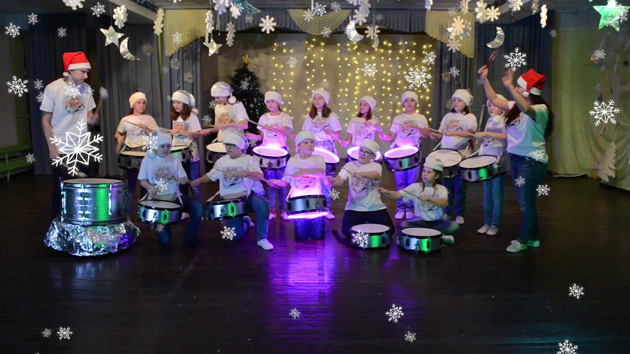 Музыкальный мини-спектакль "Чемодан с приветом"