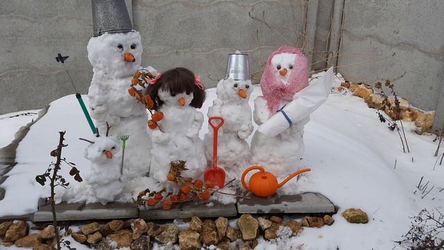 Забавные снеговики