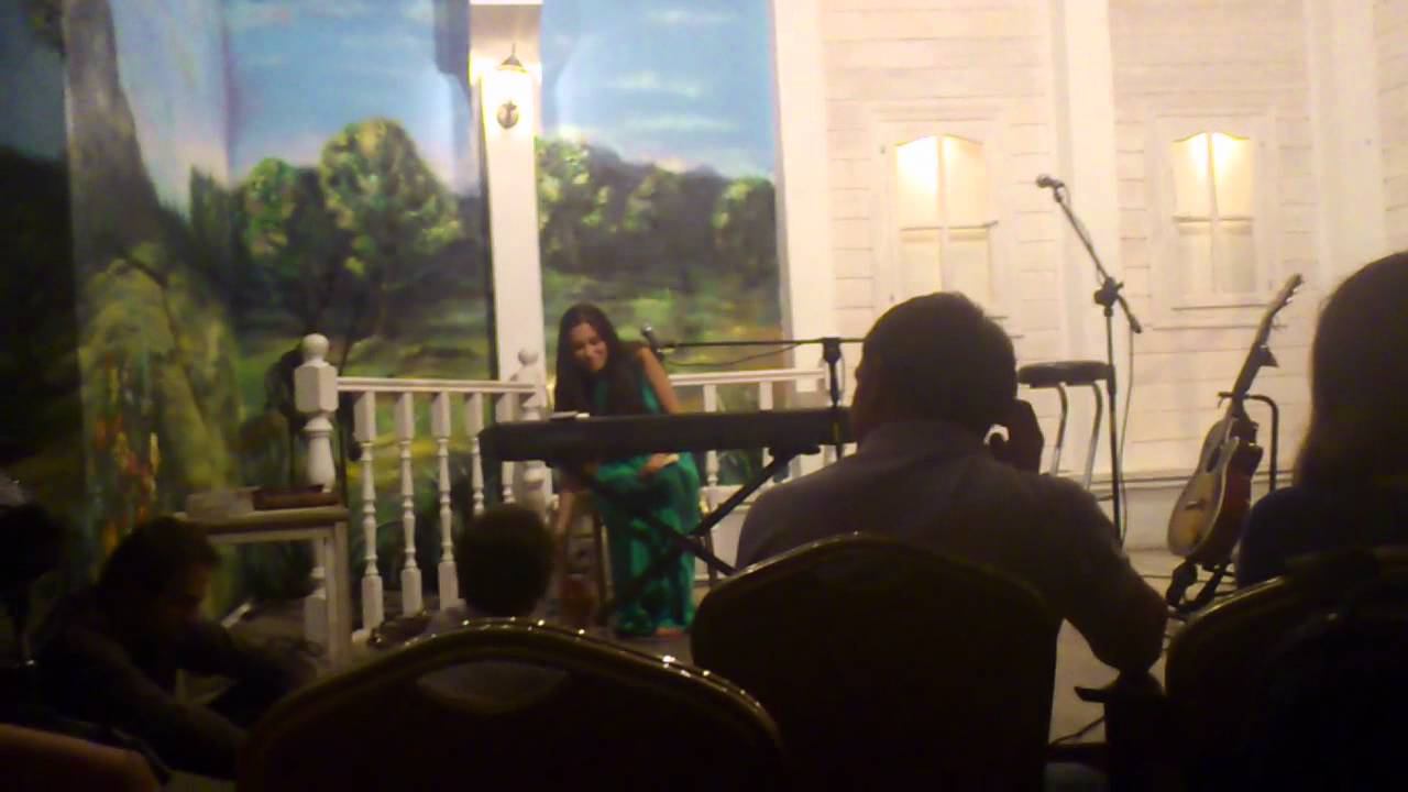 Мария Чайковская. Лифты. Москва 19 июня 2012. ALMA MATER